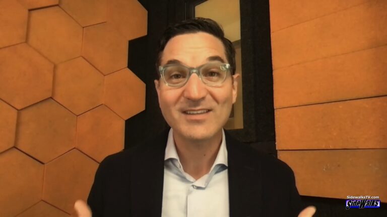 Interview: Guy Raz and Mindy Thomas (Wow in the World)